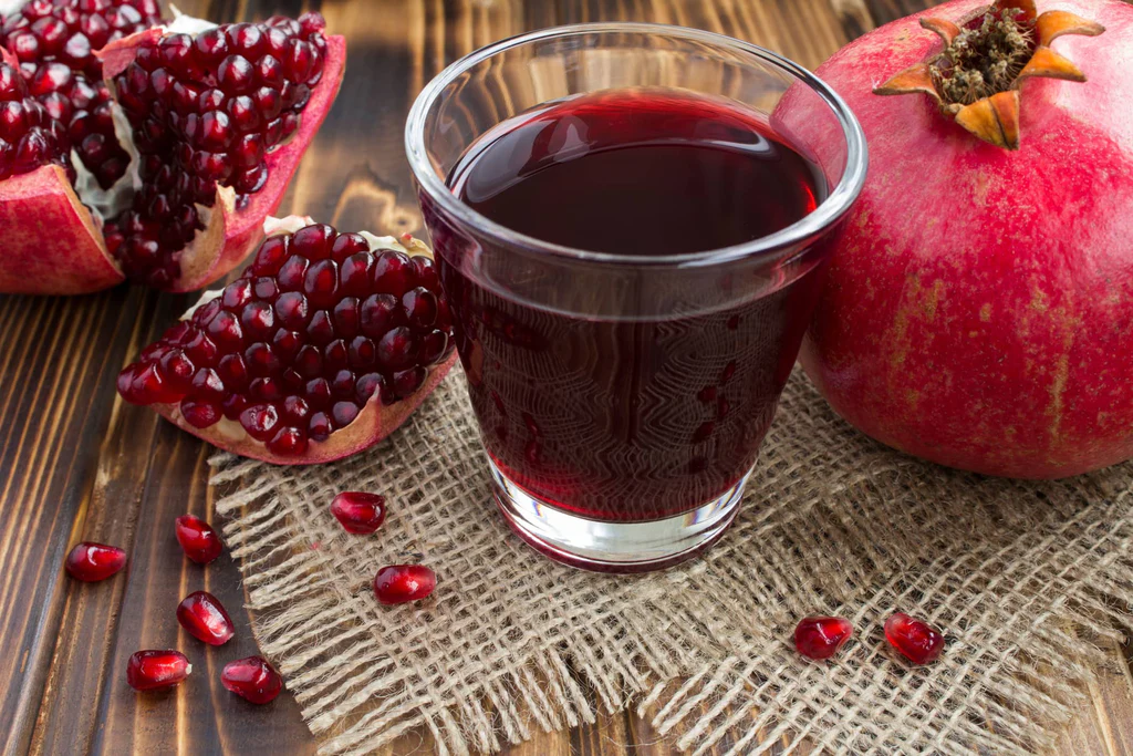 akutta's Pomegranate Juice Wholesale | Organic Juice in Bulk